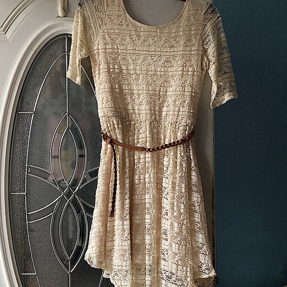 Rewind | Dresses | Lace Cream Dress | Poshmark